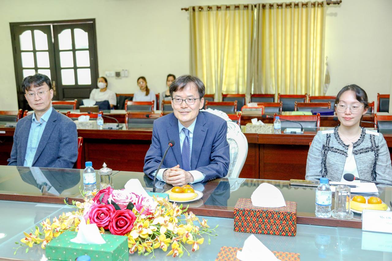 កម្ពុជា-កូរ៉េ ចុះហត្ថលេខា លើកិច្ចព្រមព្រៀង ...