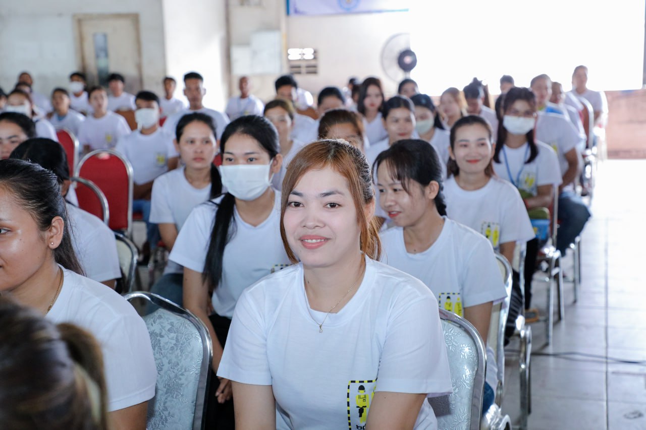 ក្រសួងការងារ ផ្សព្វផ្សាយវិធានការបង្ការគ្រោះថ្នាក់ការងារនៅកន្លែងធ្វើការ ...