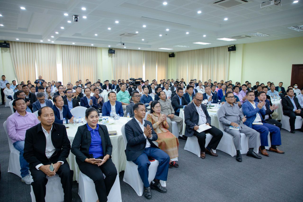 ក្រសួងការងារជួបសំណេះសំណាលជាមួយសហជីពនៅទូទាំងប្រទេស ...