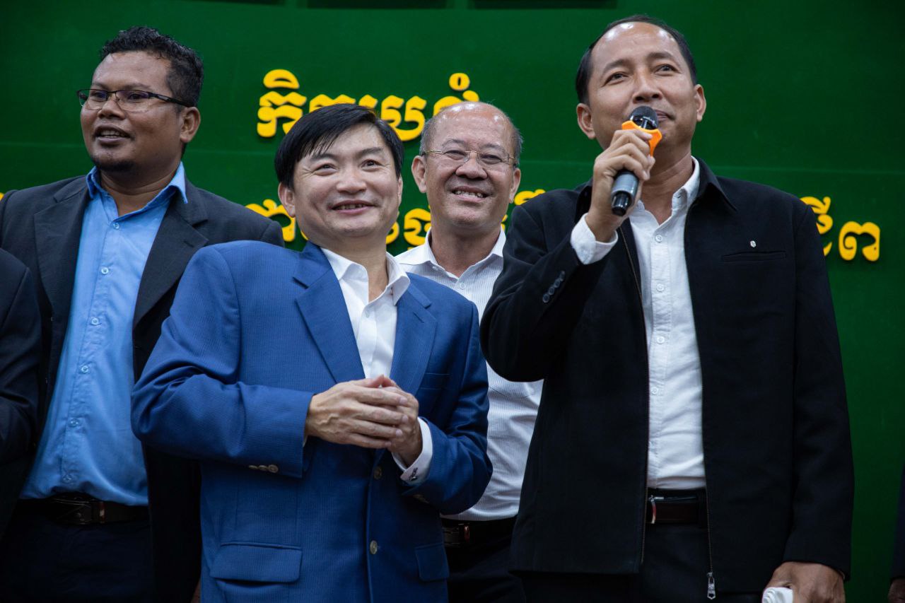 ក្រសួងការងារជួបសំណេះសំណាលជាមួយសហជីពនៅទូទាំងប្រទេស ...