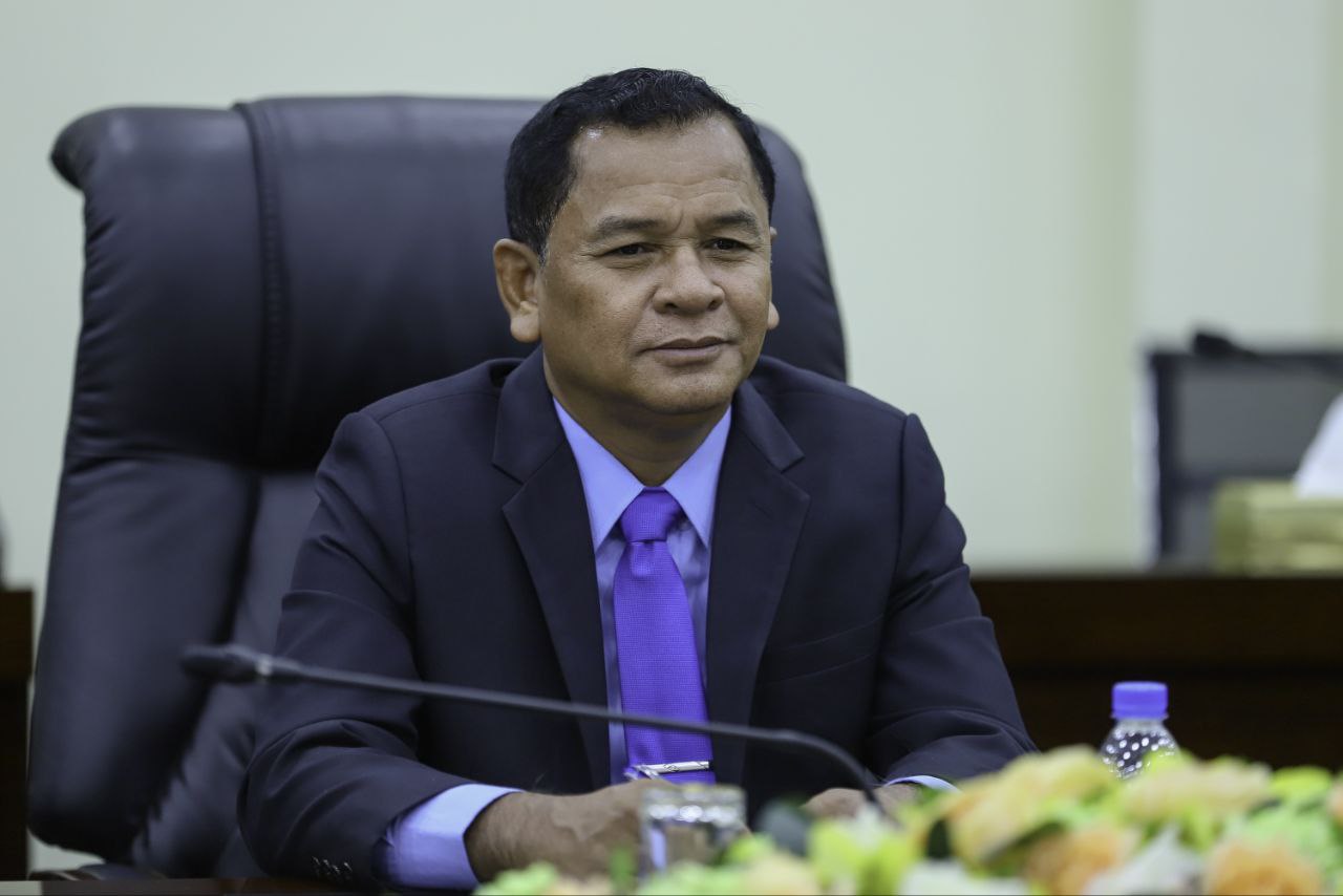 ឯកឧត្តម ហេង សួរ ជំរុញឱ្យសមាគមគ្រឹះស្ថានឧត្តមសិក្សាបច្ចេកទេស ...