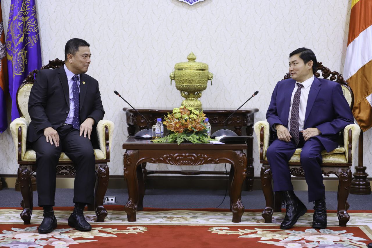 កម្ពុជានិងម៉ាឡេស៊ី ឯកភាពពង្រឹងកិច្ចសហប្រតិបត្តិការលើវិស័យការងារ ...