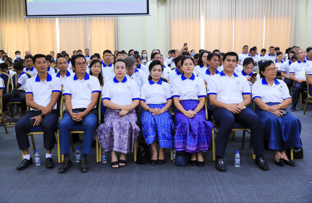 ឯកឧត្តម ហេង សួរ ...