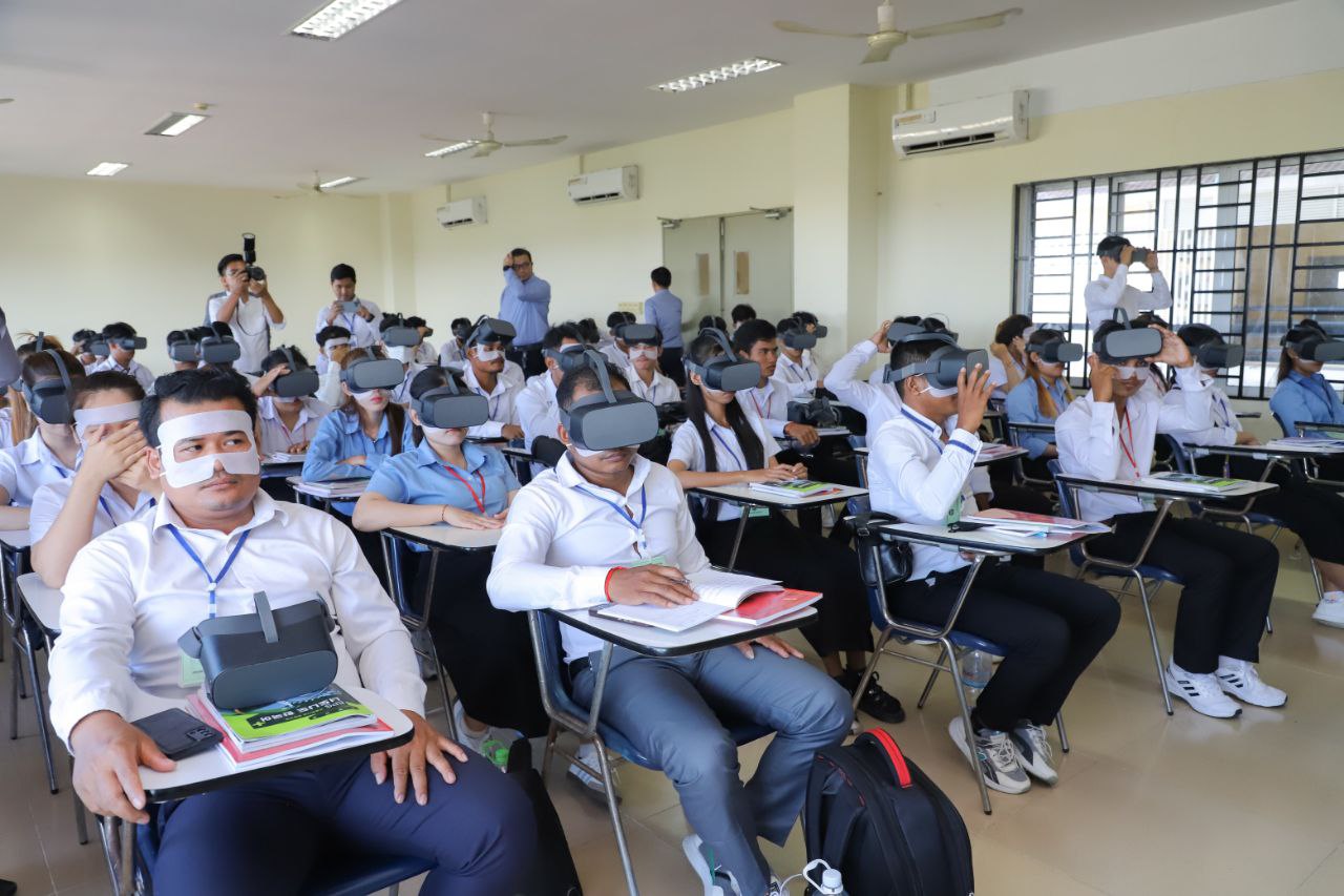 គណៈកម្មាធិការរួបរួមជាតិរបស់ប្រធានាធិបតី នៃសាធារណរដ្ឋកូរ៉េ ...