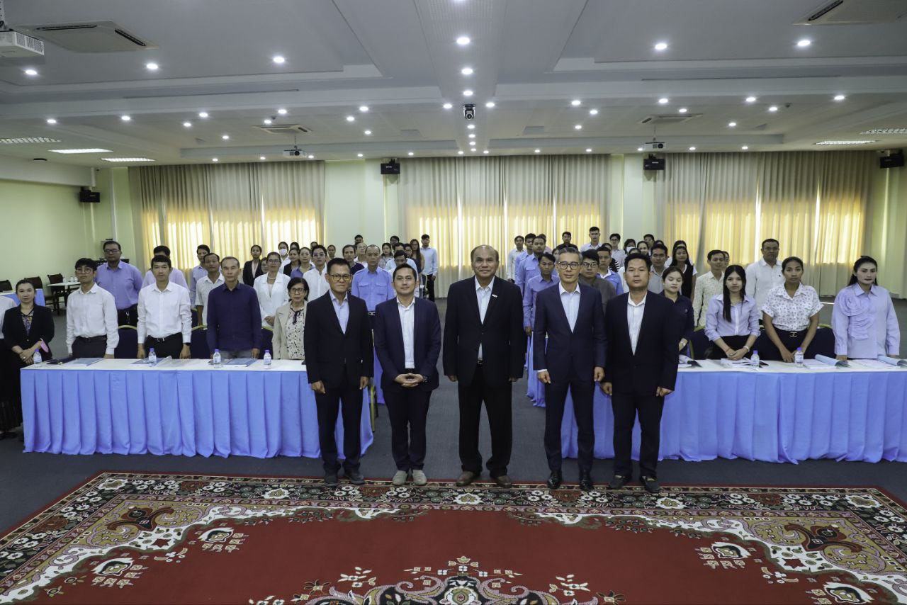 នាយកដ្ឋានពេទ្យការងារបើកវគ្គបណ្តុះបណ្តាលស្តីពីគ្រូពេទ្យសហគ្រាសដើម្បីផ្តល ...