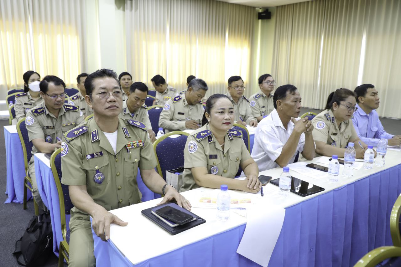 ក្រសួងការងារ ...