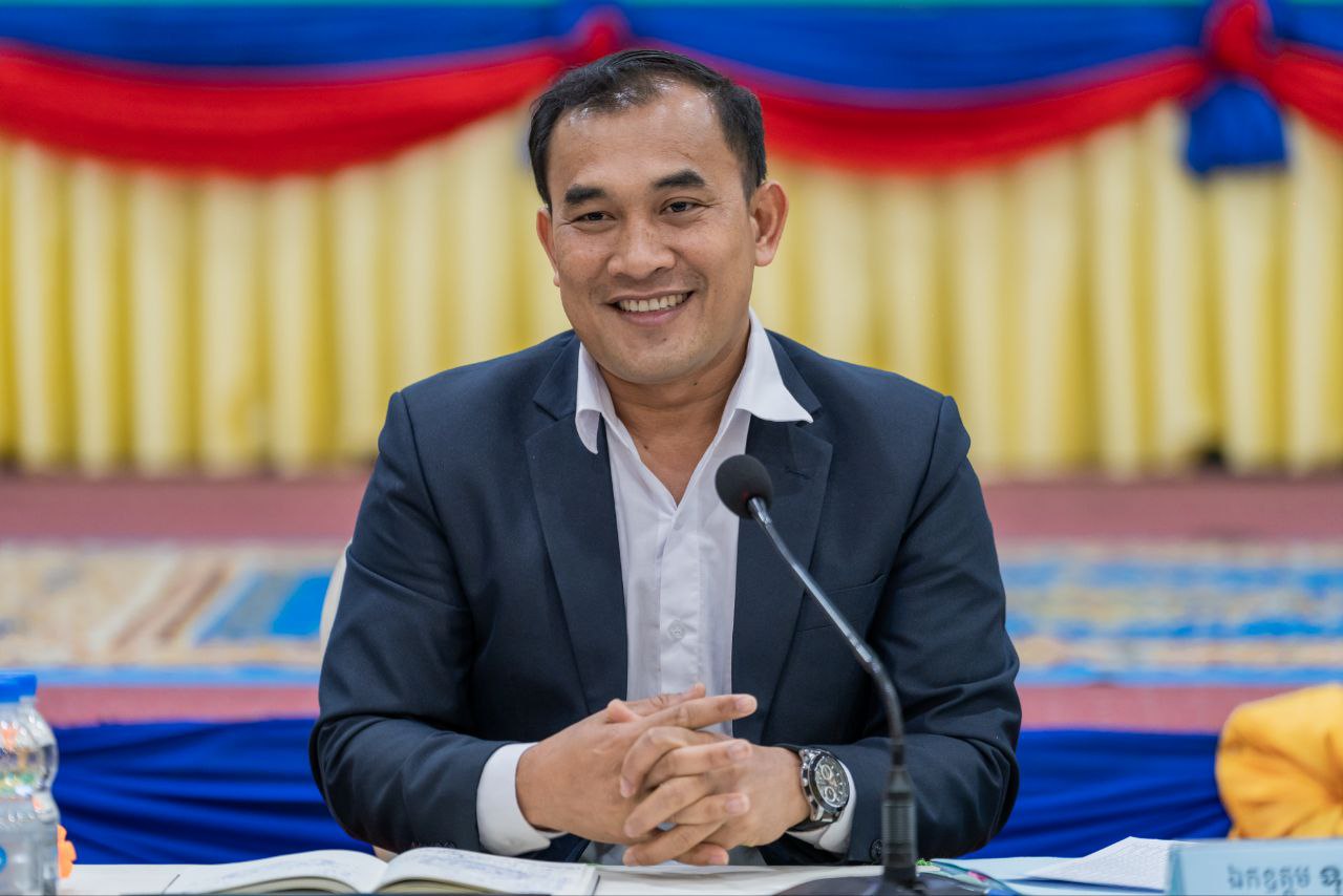 ឯកឧត្តម ងុយ រិទ្ធ រដ្ឋលេខាធិការ ...