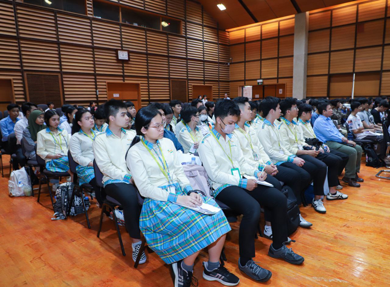 សិក្ខាសាលា ការសិក្សានៅប្រទេសជប៉ុន ក្រោមប្រធានបទ «ផ្តើមចេញពីថ្នាក់រៀន ...